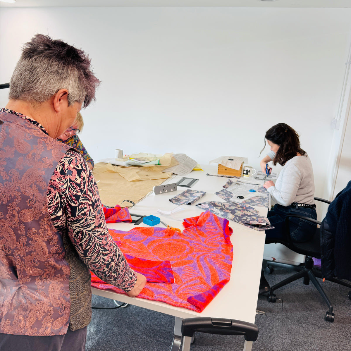 In-Studio Regular Sewing Classes – Make Fabric Boutique