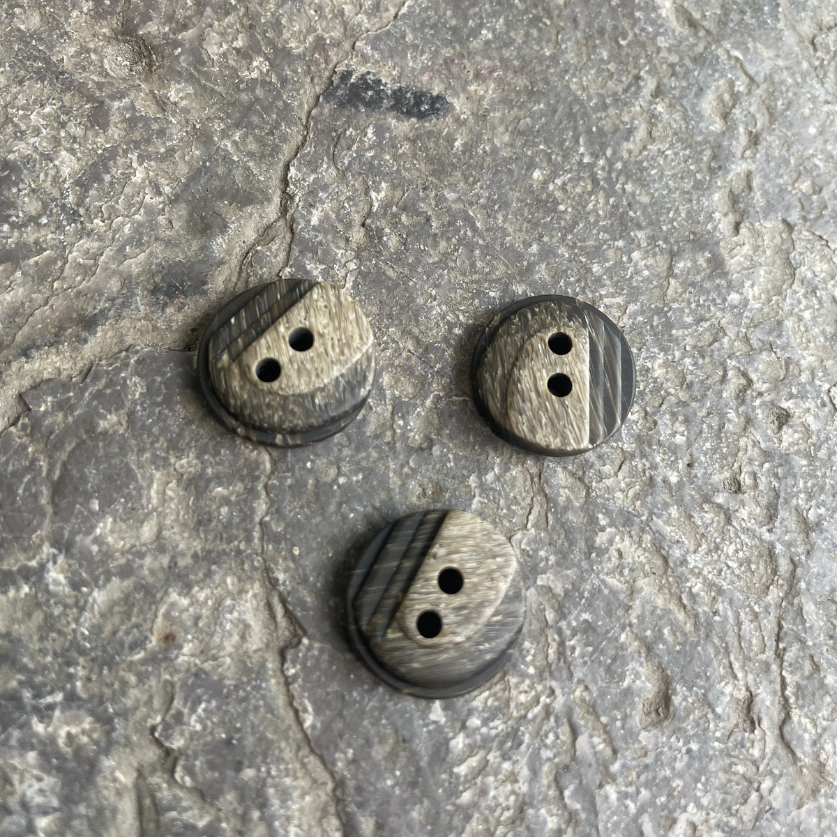 Stone Layered Button – Make Fabric Boutique